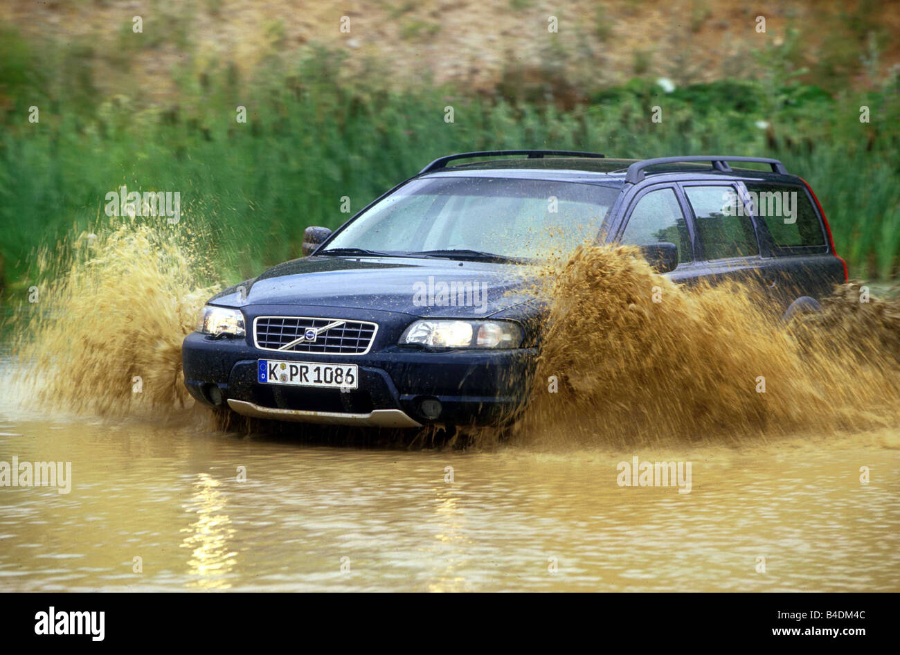 Volvo car model hi-res stock photography and images - Alamy