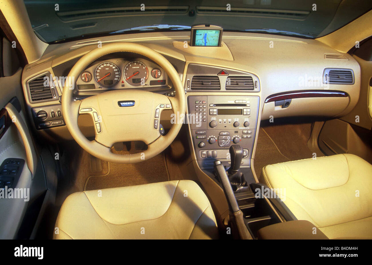 Volvo interior hi-res stock photography and images - Alamy