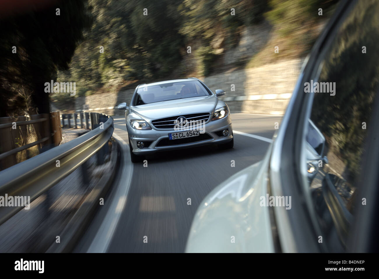 pursuit, road, Dichtes Auffahren, Jostle Stock Photo - Alamy