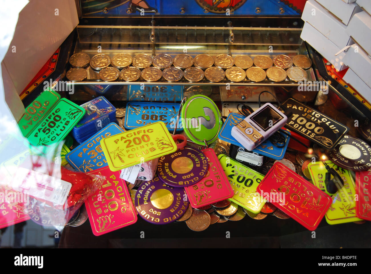 Token machine hi-res stock photography and images - Alamy