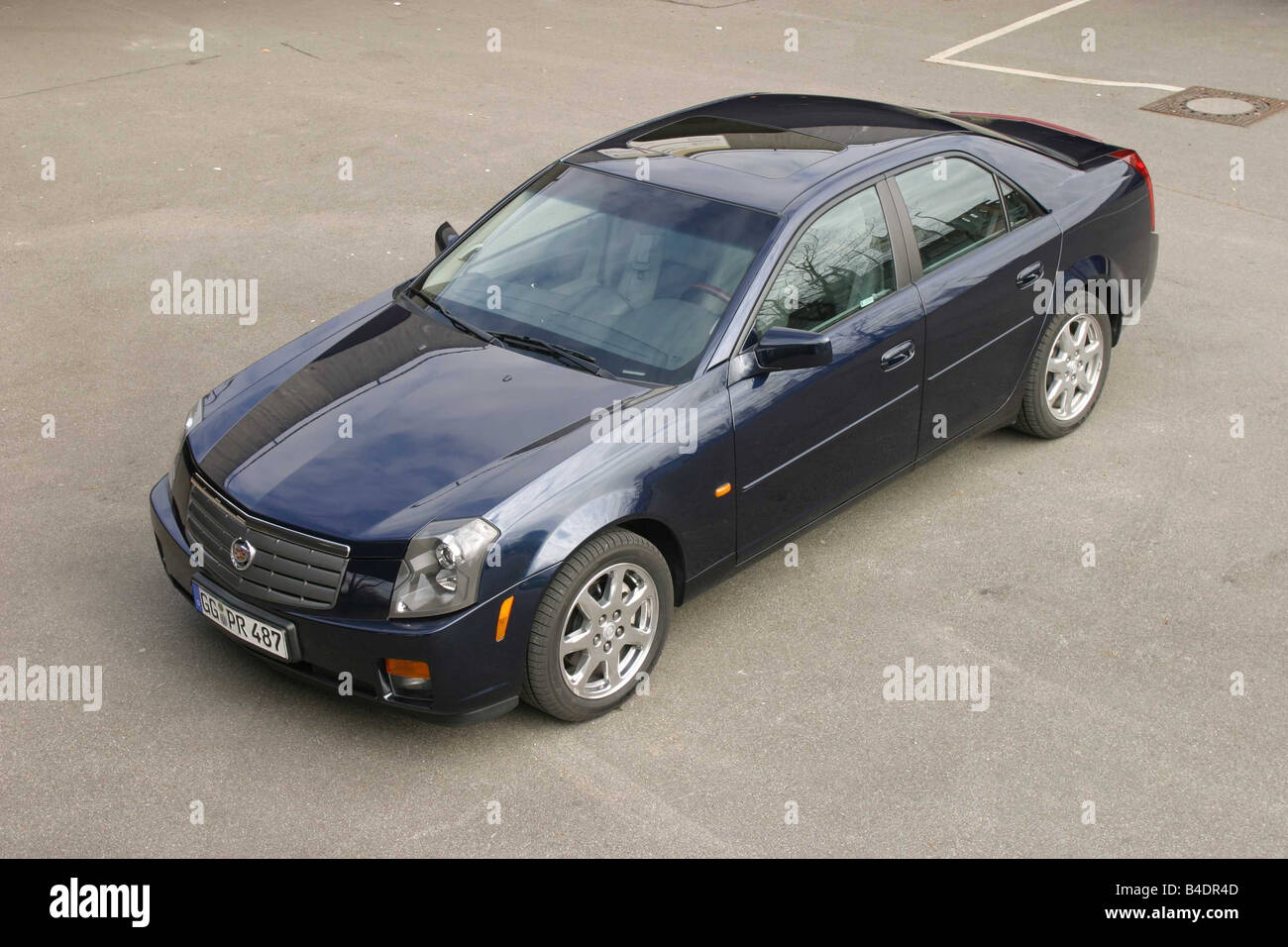 Car, Cadillac CTS, Limousine, Luxury approx.s, model year 2001 ...