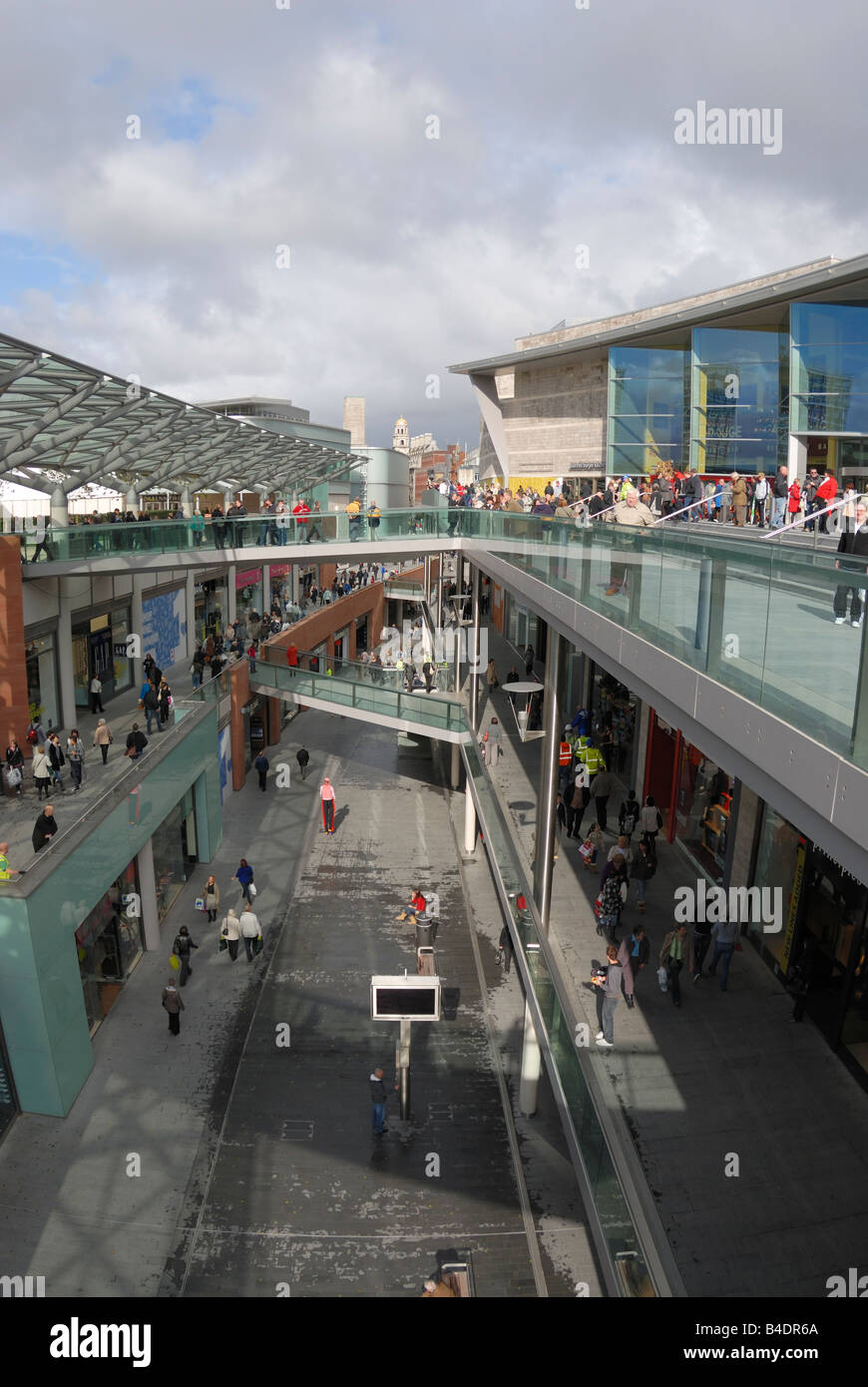 Liverpool One shopping area Stock Photo - Alamy
