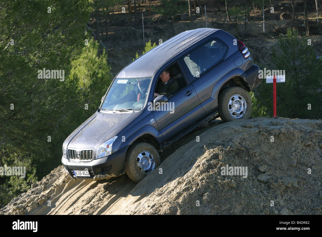 Car, Toyota Landcruiser, cross country vehicle, model year 2002 ...