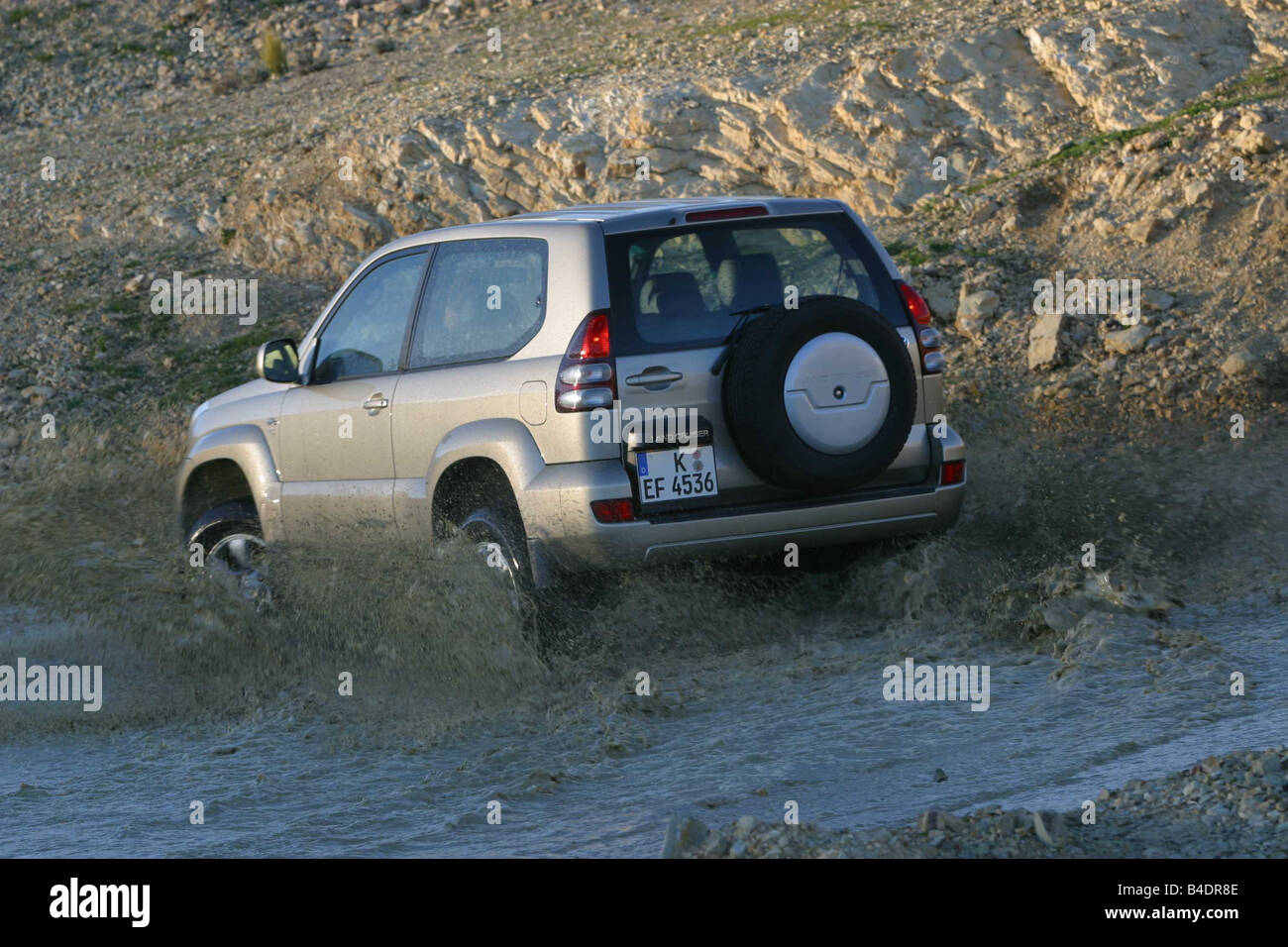 Car, Toyota Landcruiser, cross country vehicle, model year 2002 ...