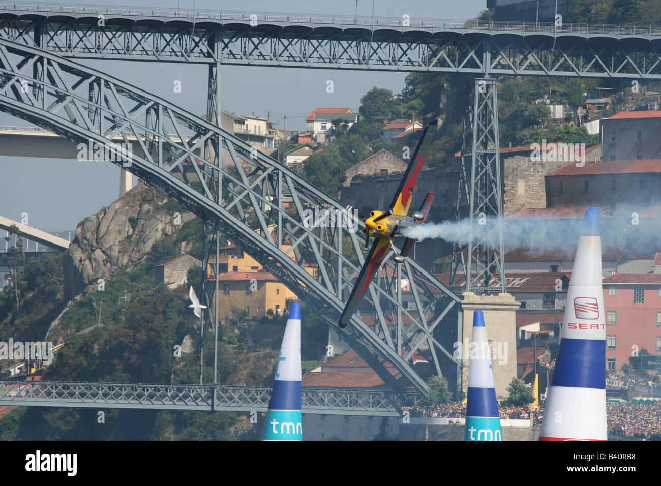 Red Bull Air Race - Porto - Air Show Stock Photo - Alamy