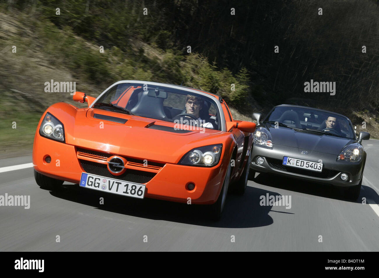 Car, Opel Speedster, model year 1999-, Convertible, open top, orange ...