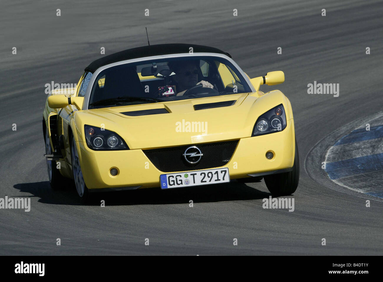 Speedster hi-res stock photography and images - Alamy