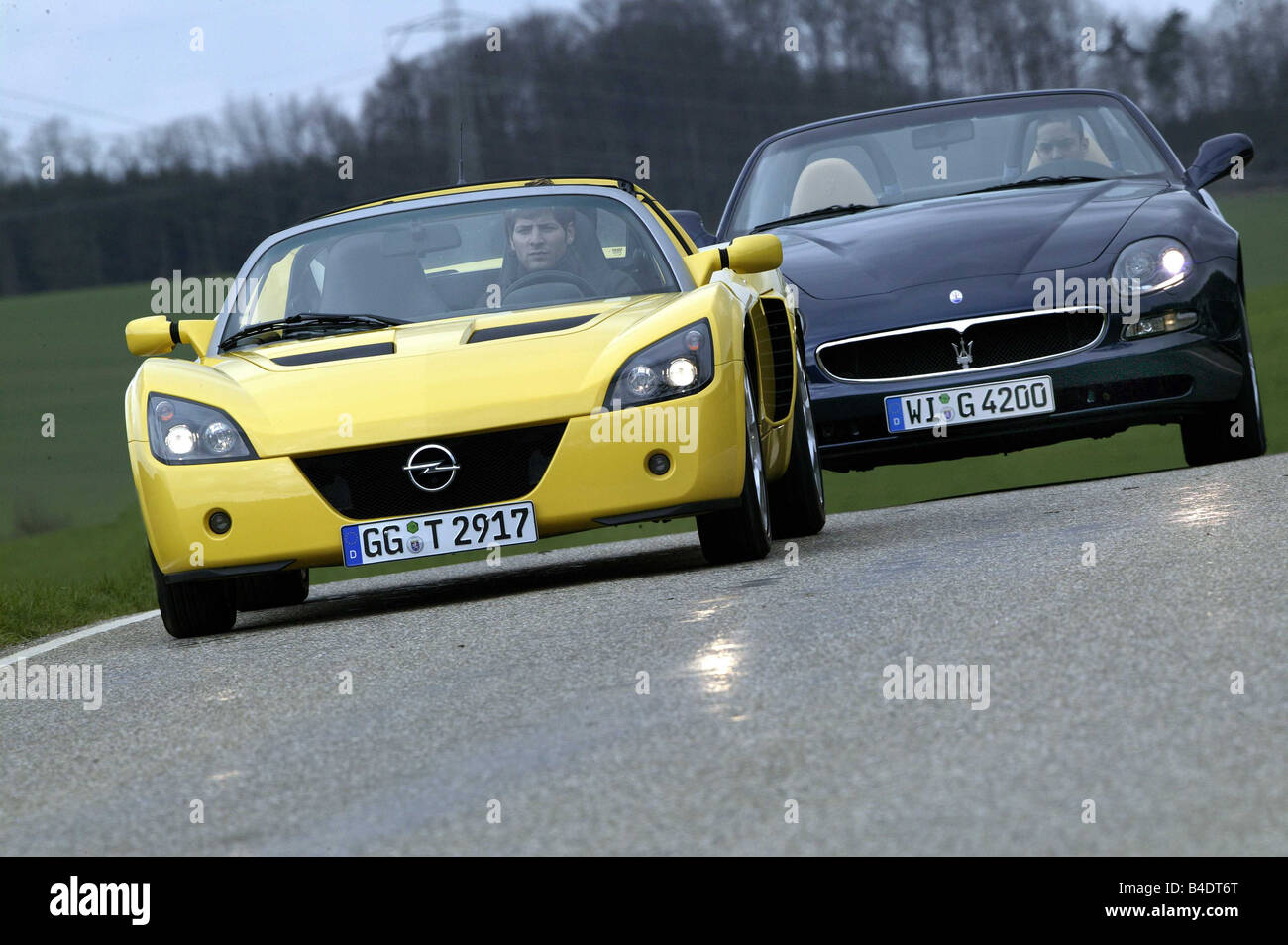 Car, Opel Speedster, model year 1999-, Convertible, open top, yellow ...