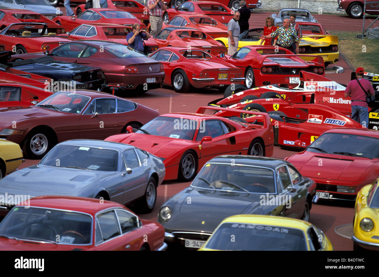 Car, Ferrari, Group , meeting of Ferrari Stock Photo - Alamy