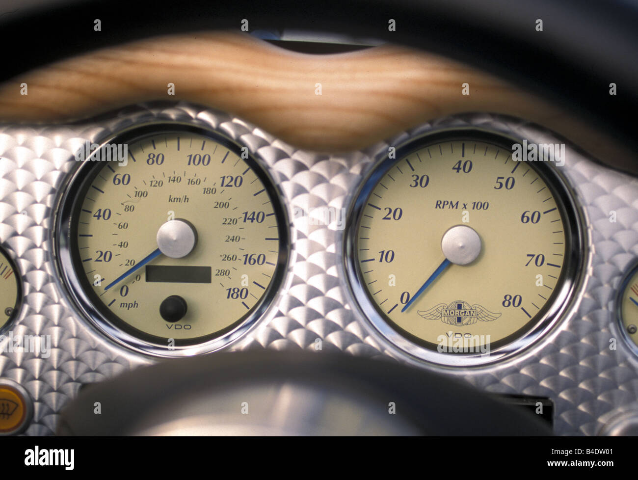 Car, Morgan Aero 8, Convertible, model year 2000, silver, Detailed view ...