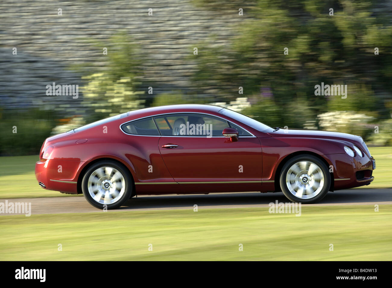 Car, Bentley Continental GT, model year 2003-, Coupe, Luxury approx.s ...