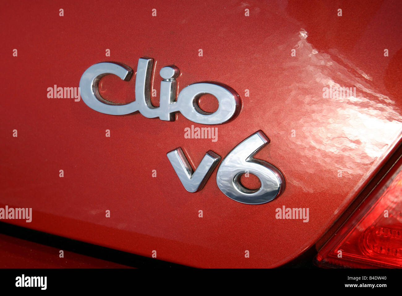 Car, Renault Clio V6, small approx., model year 2001-, red, Limousine ...