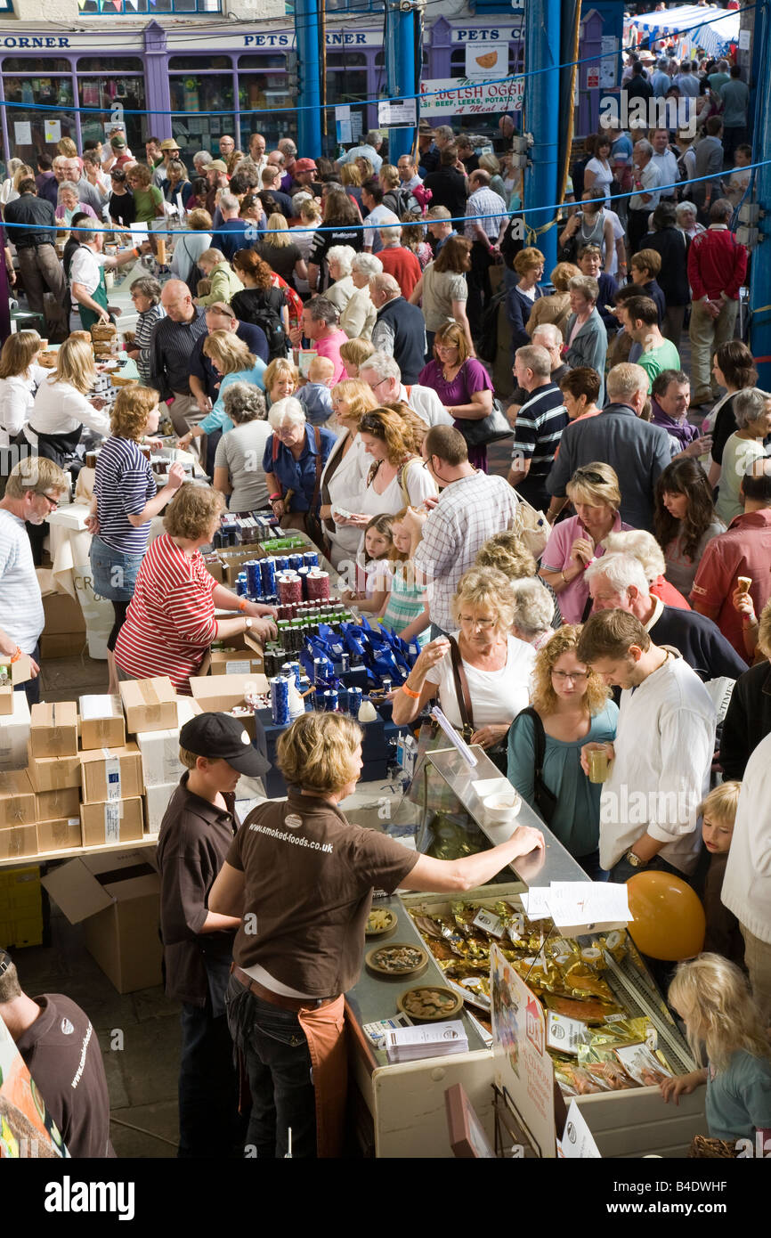 Festival uk stalls hi-res stock photography and images - Alamy