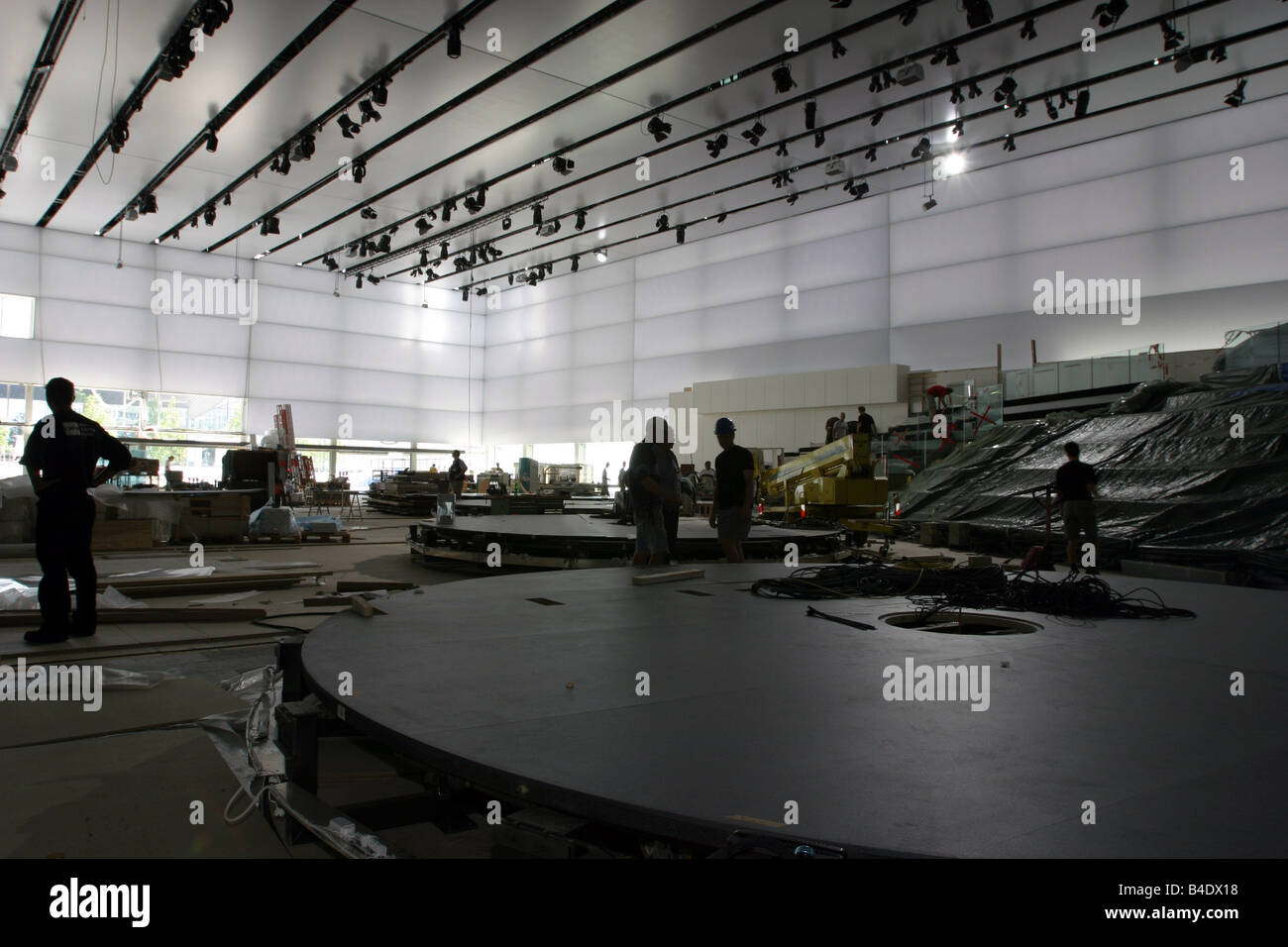 Construction exhibition booth hi-res stock photography and images - Alamy