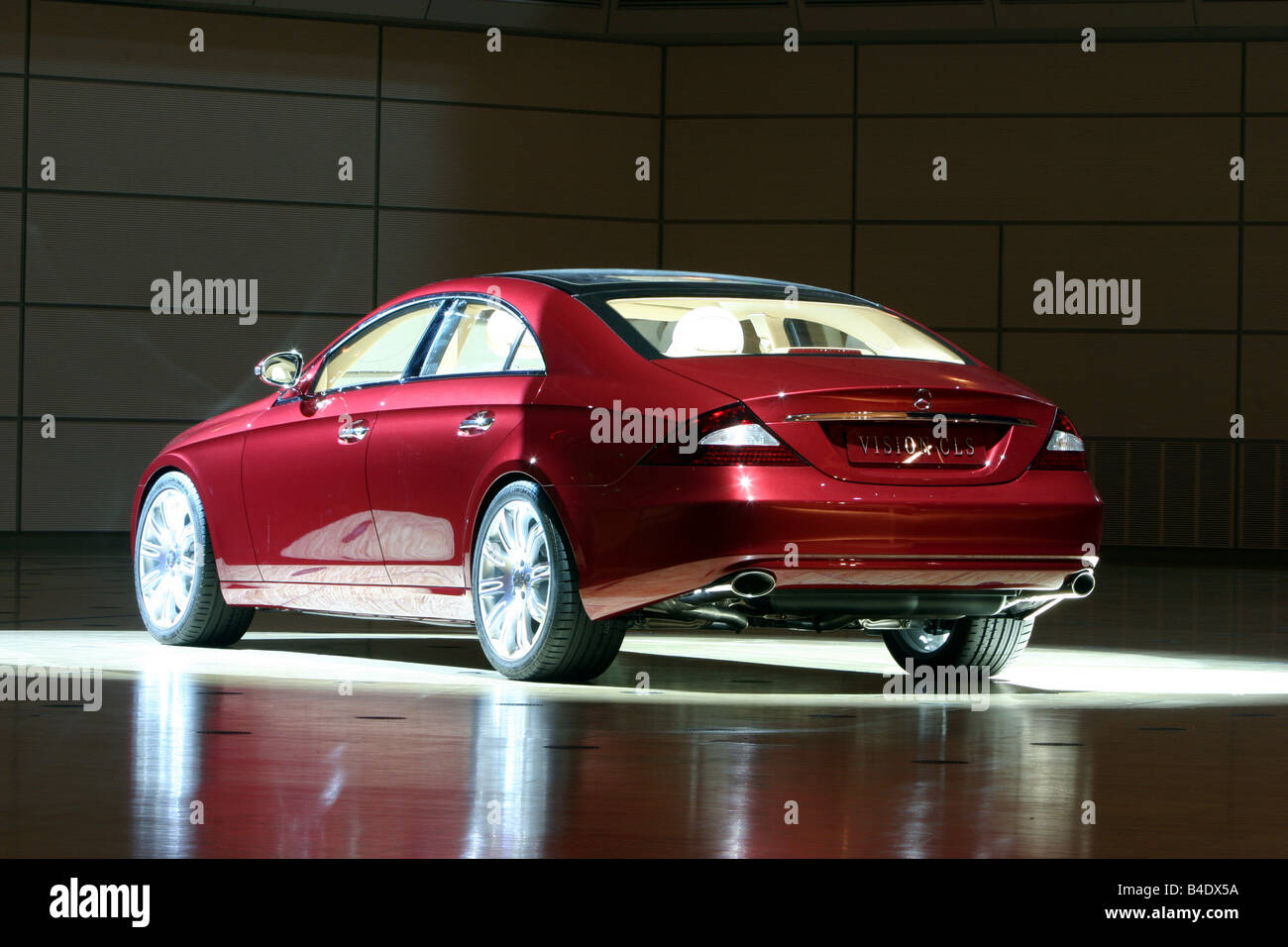 Vision cls hi-res stock photography and images - Alamy