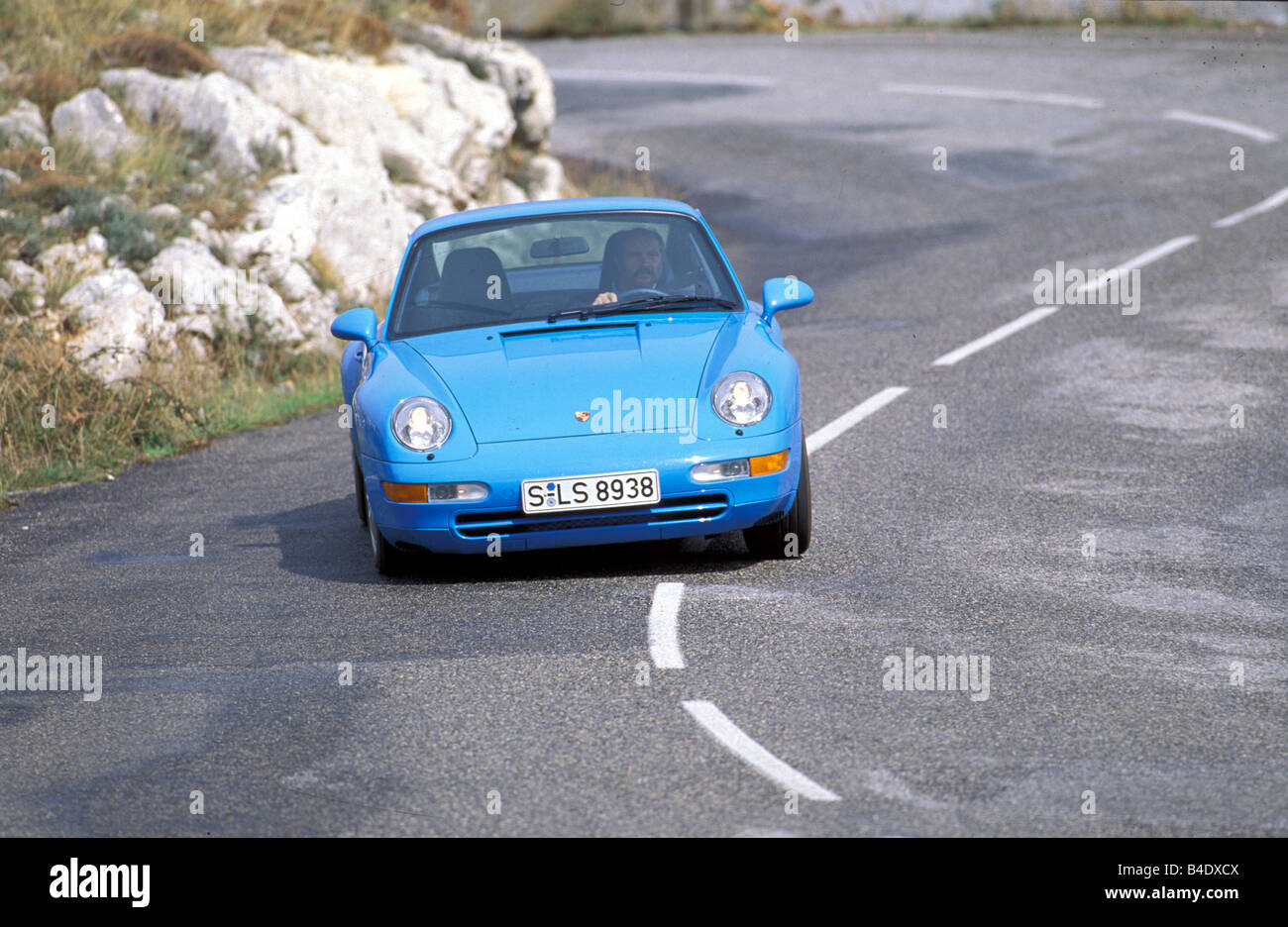 Car, Porsche 911 993 Carrera 2, roadster, model year 1993, coupe/Coupe ...