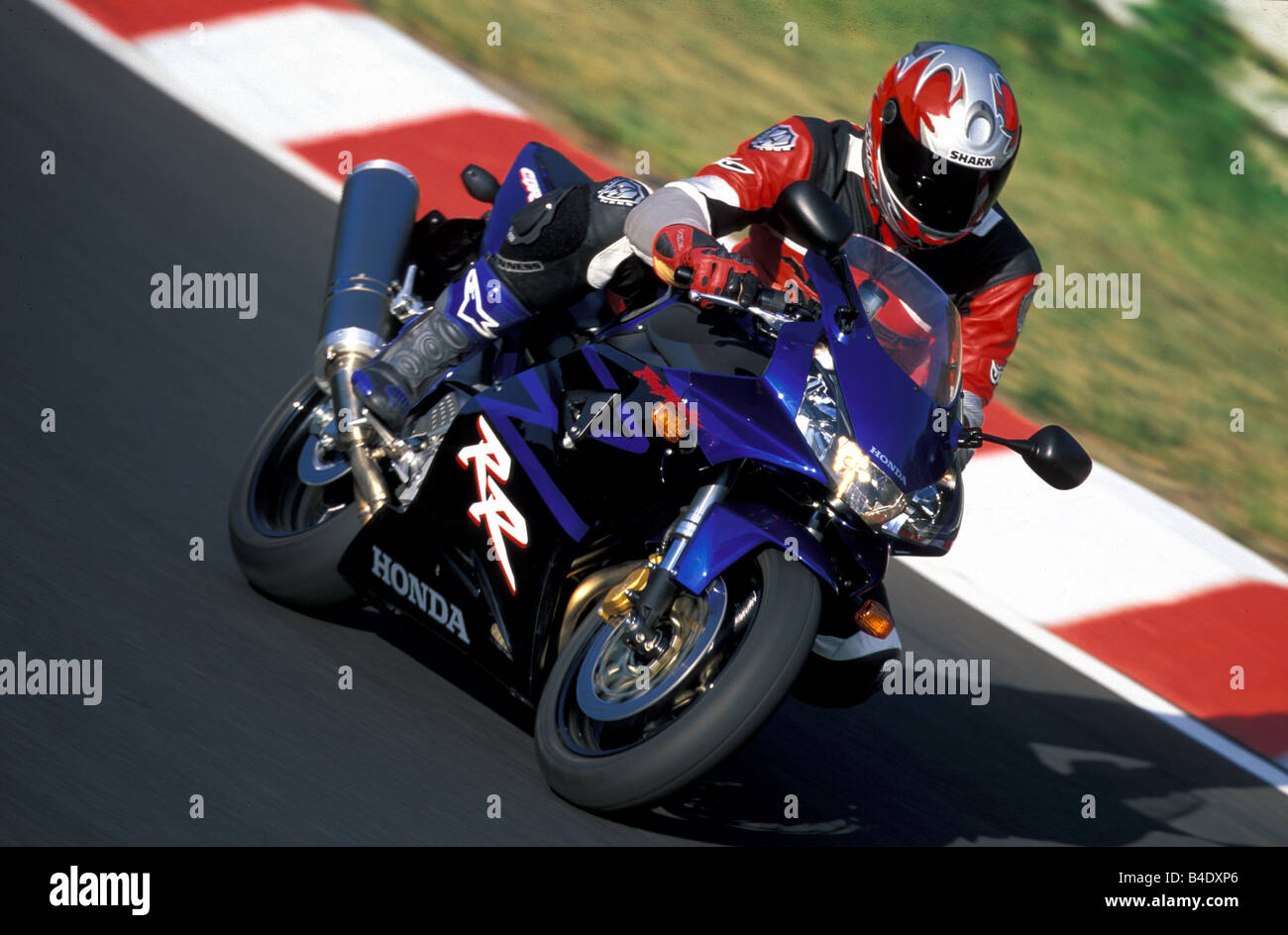engine cycle, Sports motor cycle, Sportsman, Honda Fireblade, blue ...