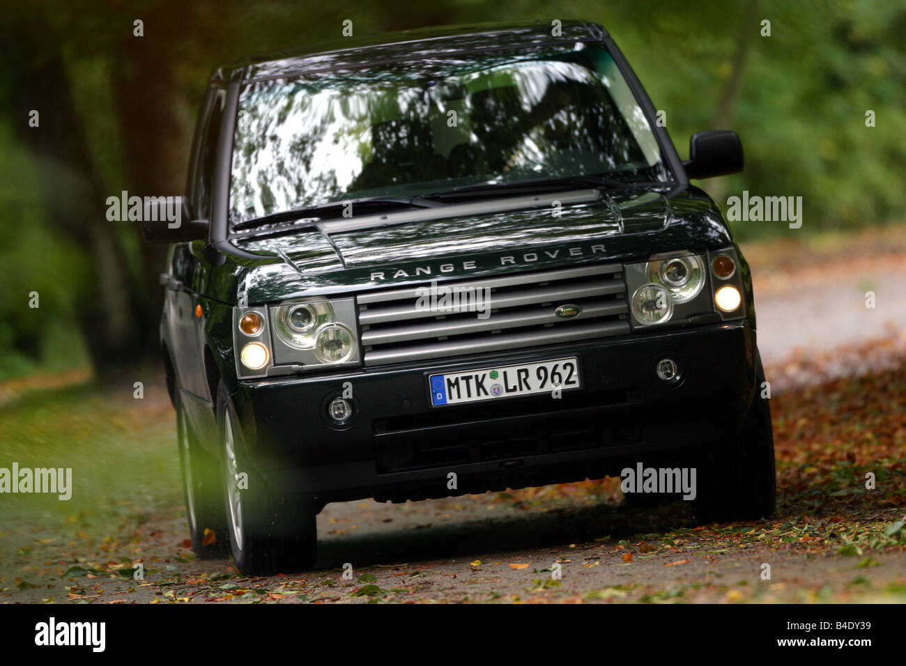 Range rover vogue hi-res stock photography and images - Alamy