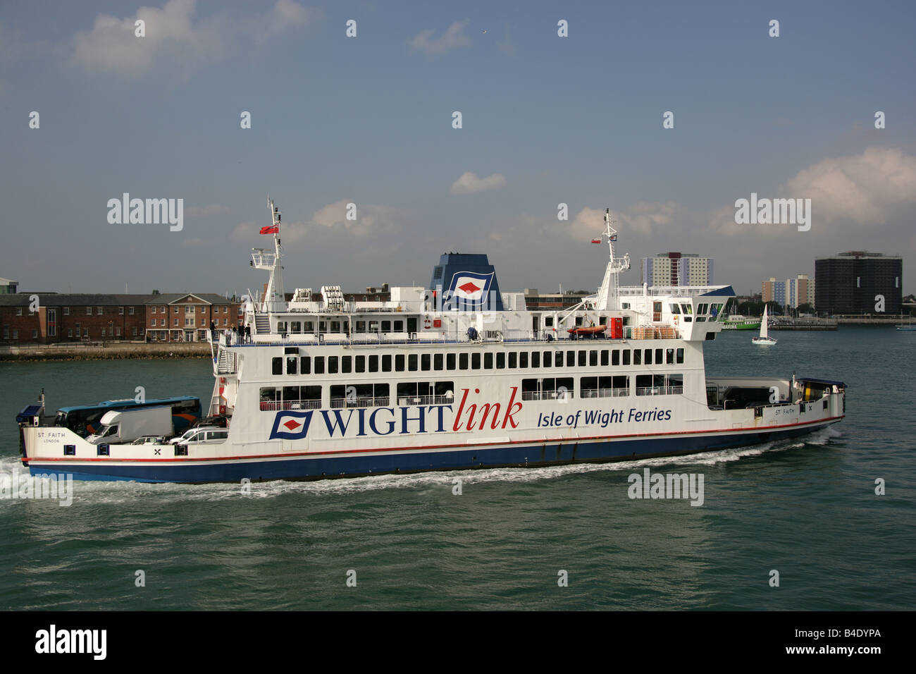City of Portsmouth, England. Wight Link ferry transiting from the Isle ...