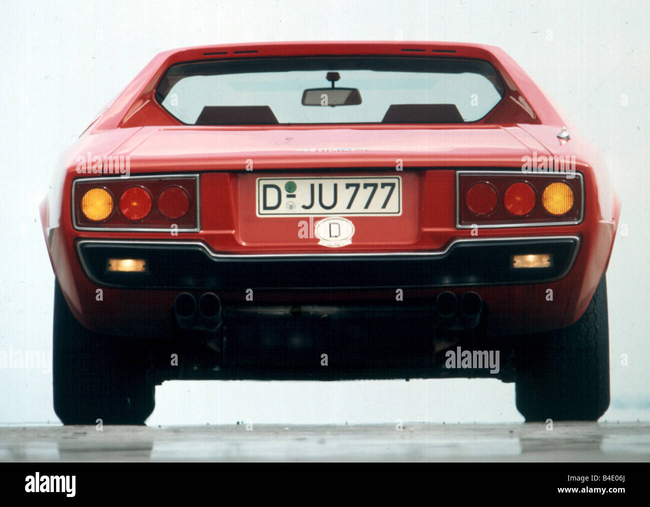 Dino hi-res stock photography and images - Alamy