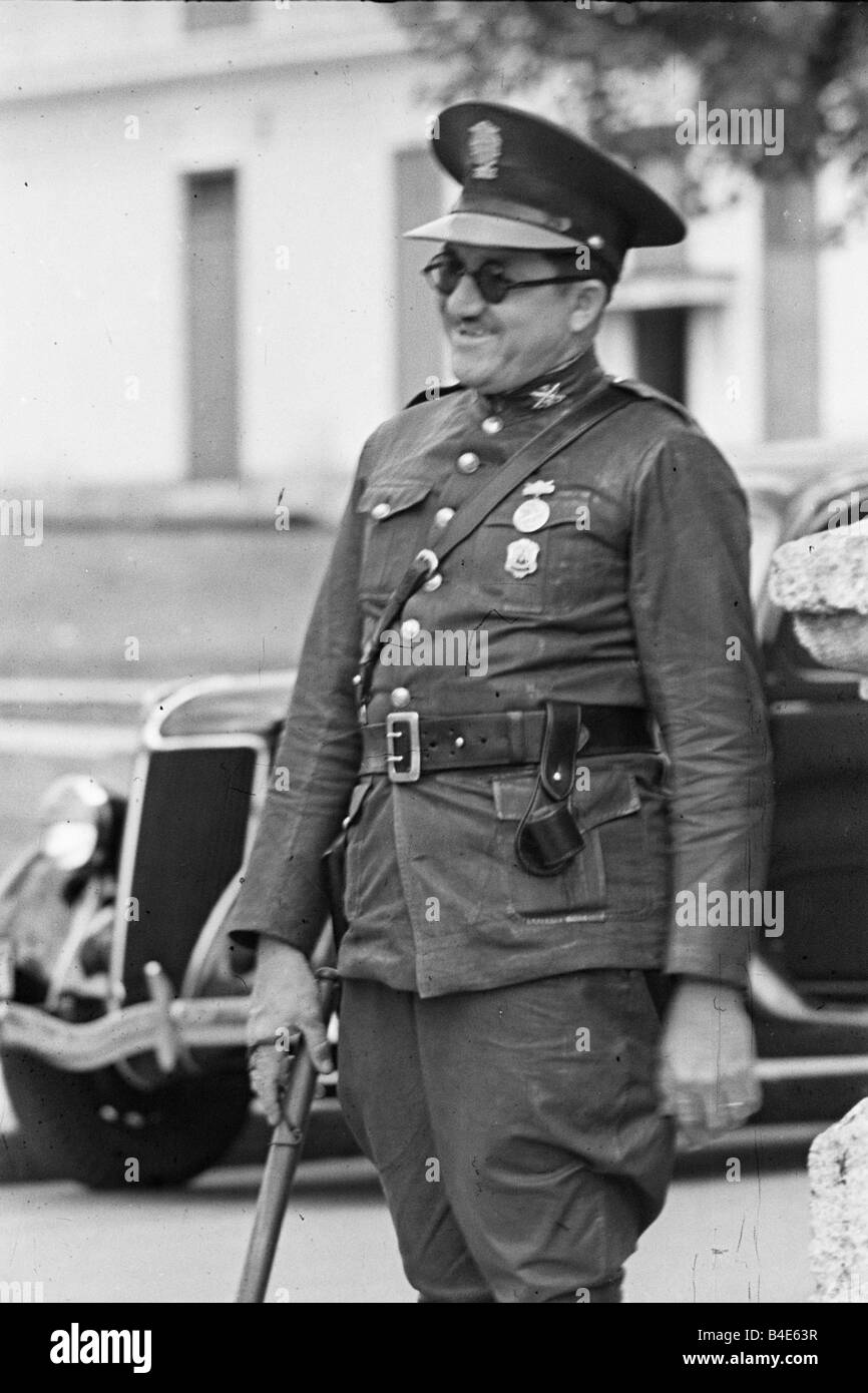 Police 1930 hi-res stock photography and images - Alamy