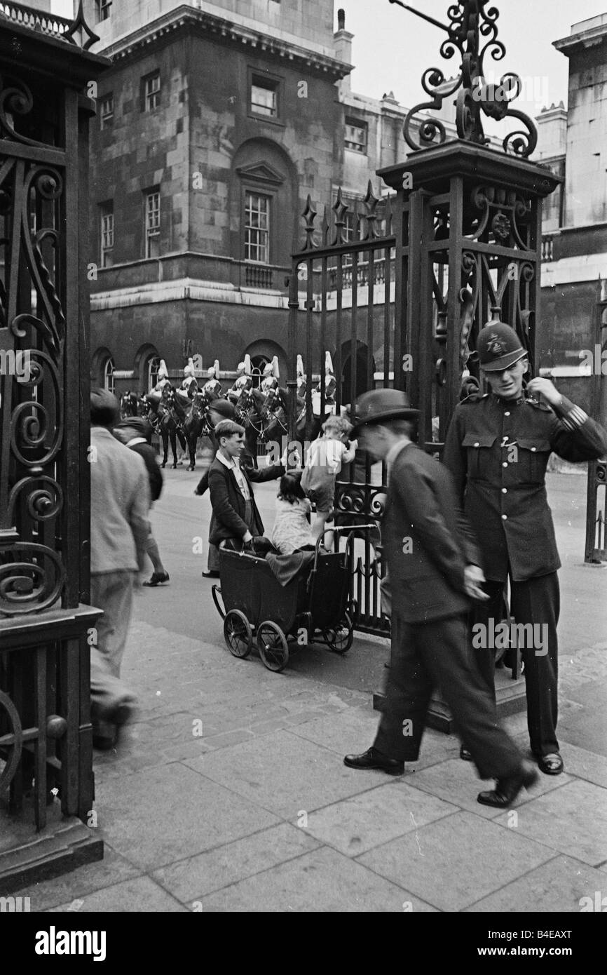 1939 britain hi-res stock photography and images - Alamy