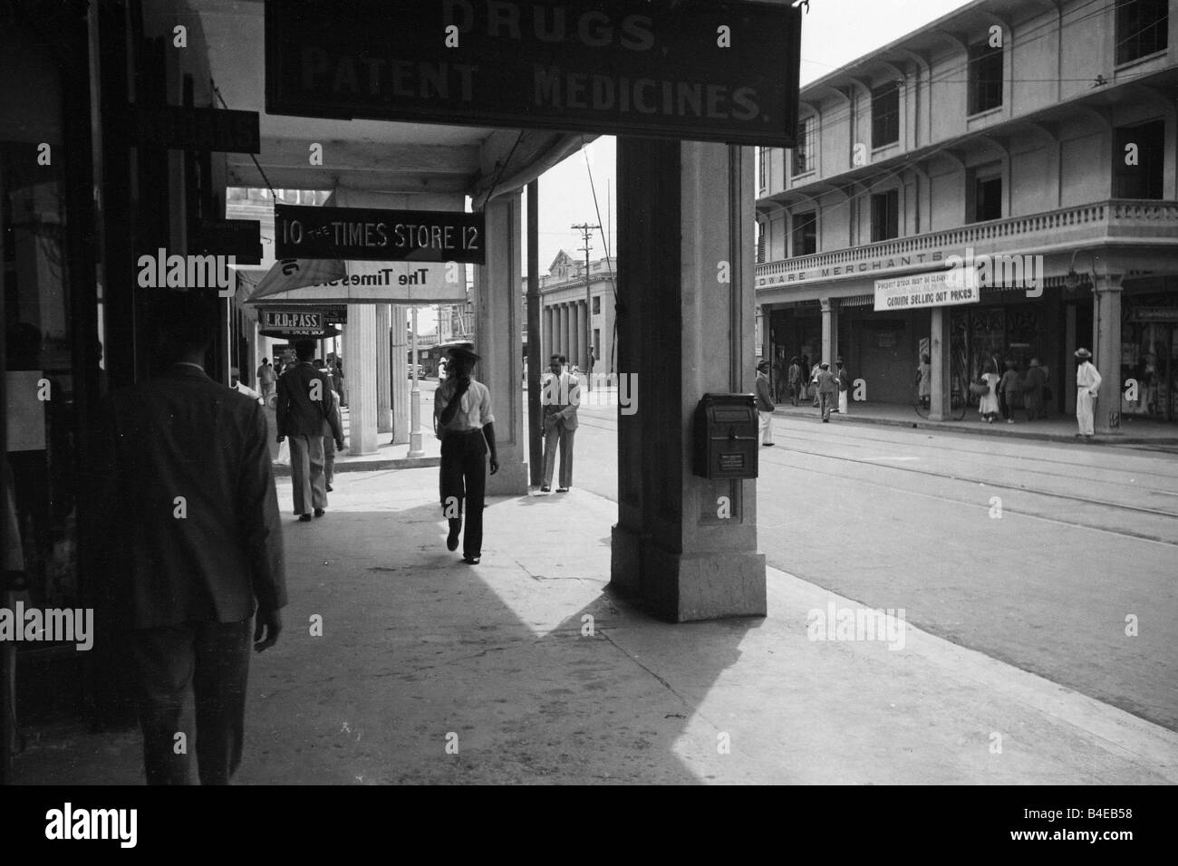 Jamaica kingston street scene hi-res stock photography and images - Alamy
