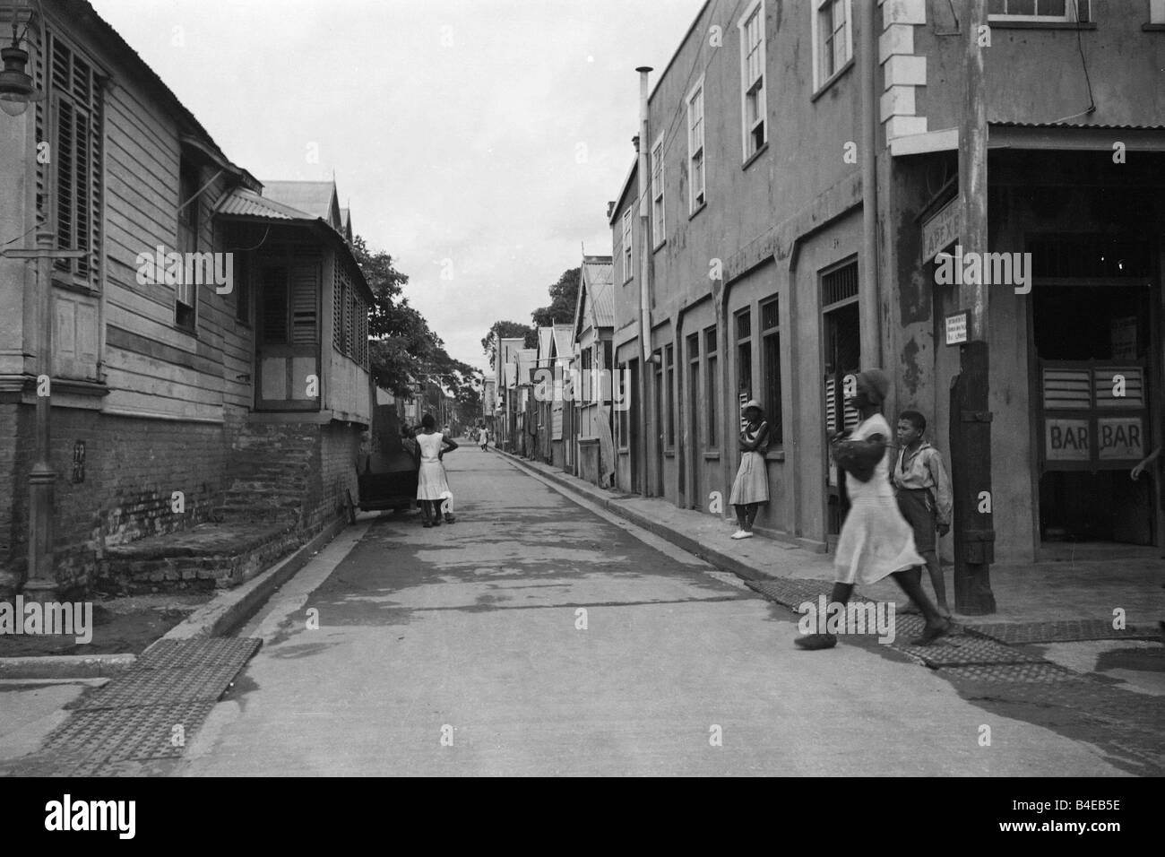 Jamaica kingston street scene hi-res stock photography and images - Alamy