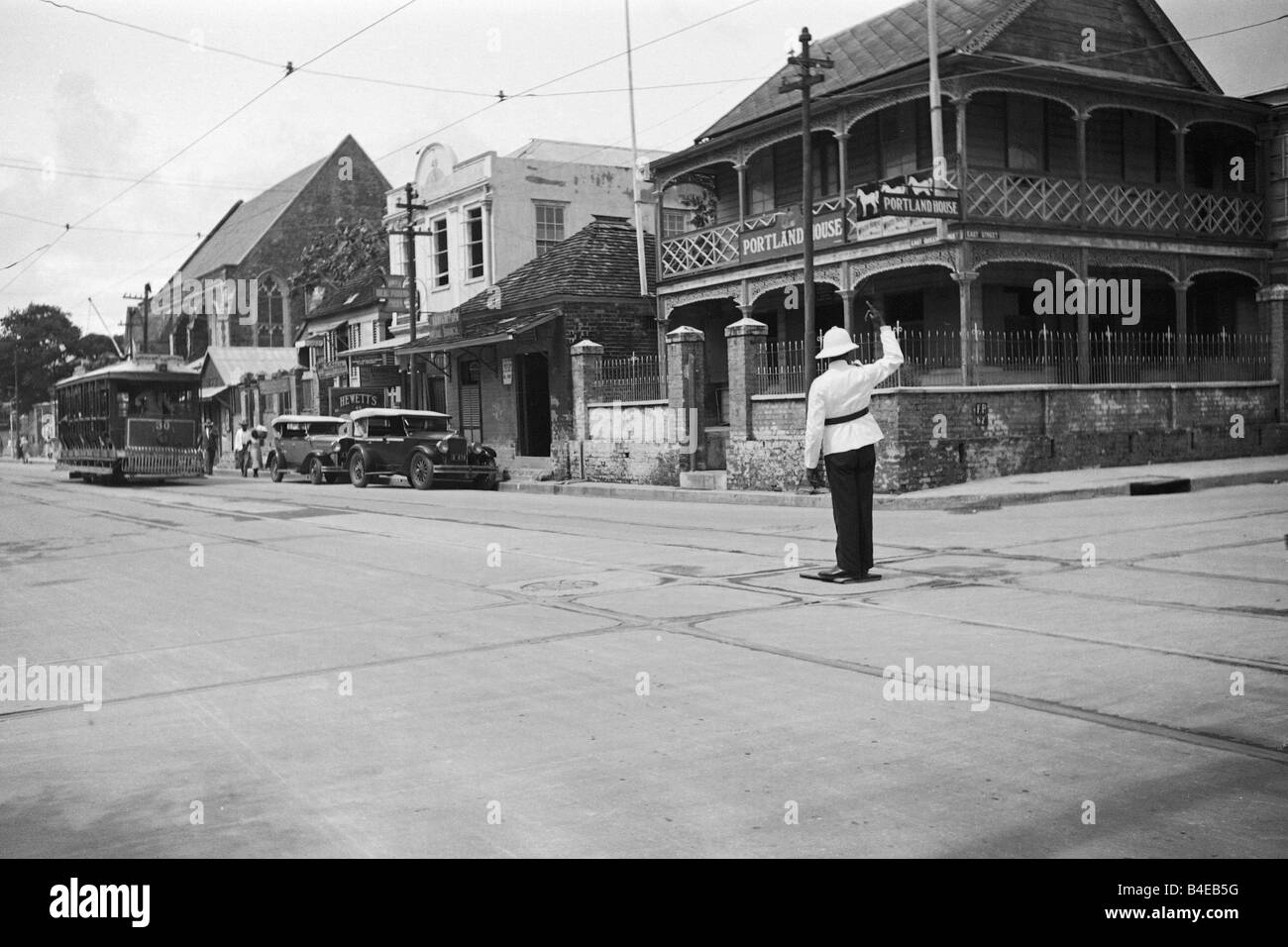 Jamaica kingston street scene hi-res stock photography and images - Alamy