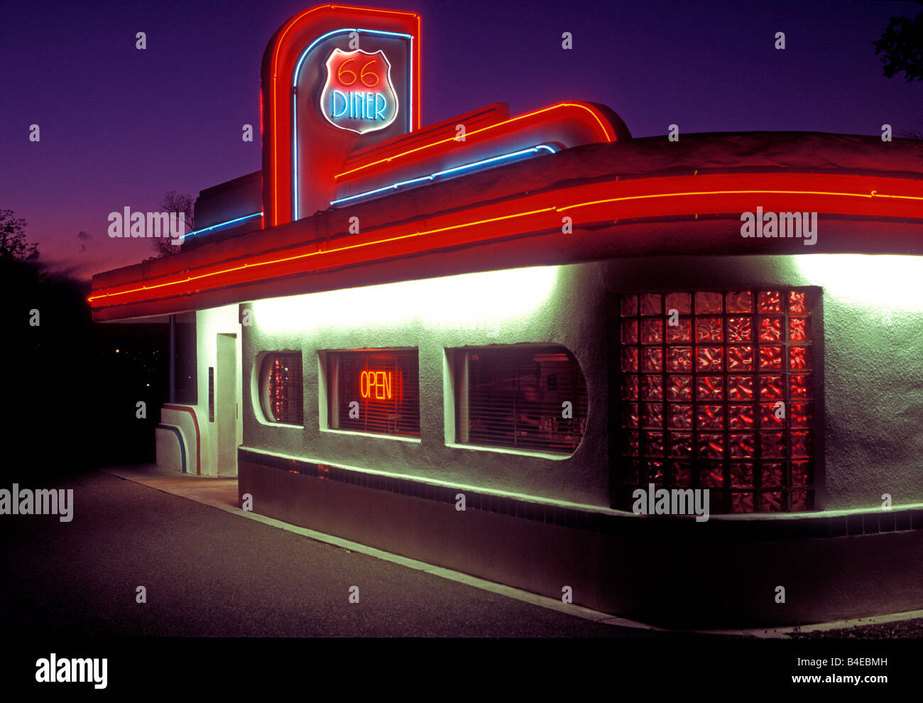 Route 66 diner hi-res stock photography and images - Alamy