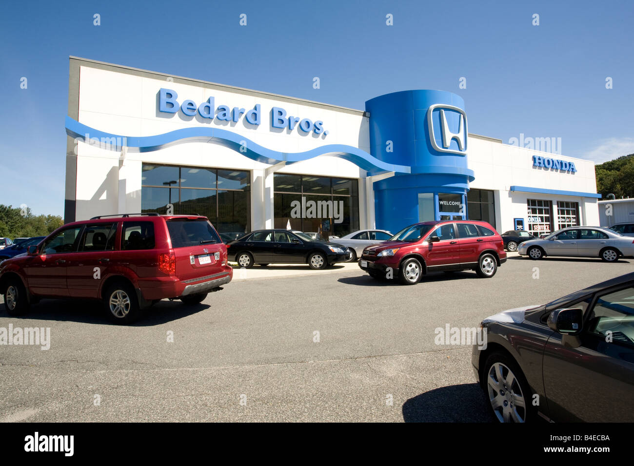 Honda dealership signs hi-res stock photography and images - Alamy
