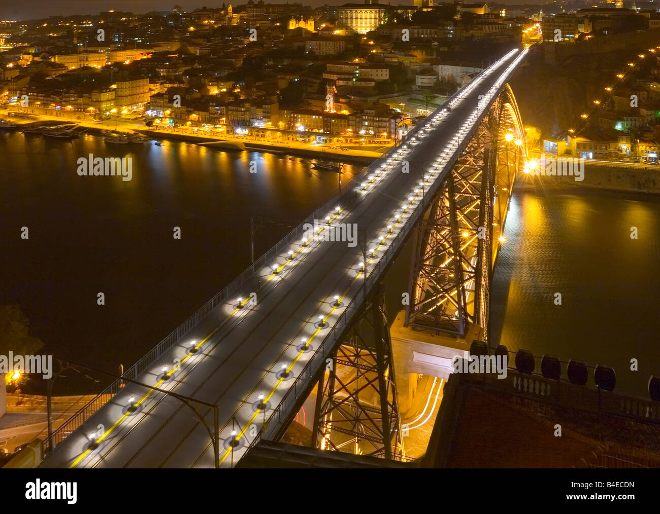 Porto harbour night portugal hi-res stock photography and images - Alamy