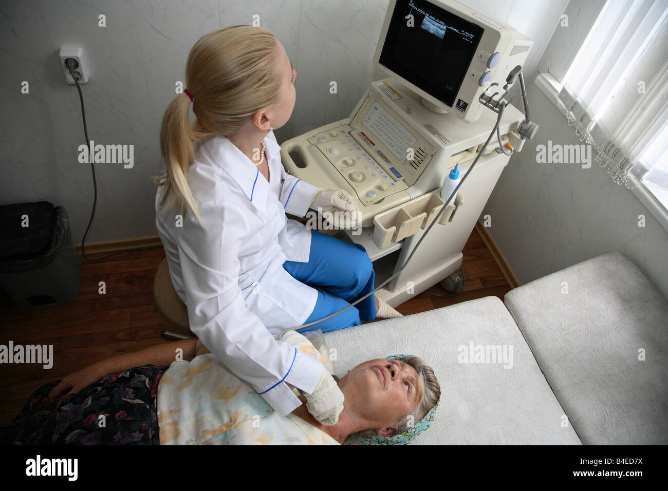 Ultrasound cancer screening test at the Thyroid Centre in Gomel ...