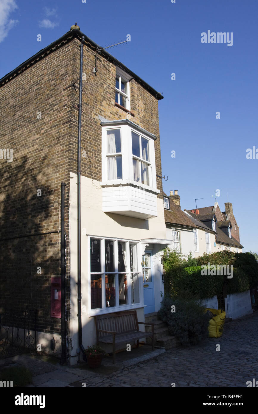 Houses on the High Street Upnor Kent Quaint unspoilt cobbled village ...