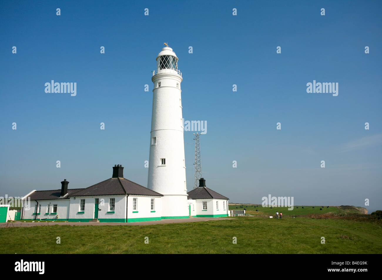 Nash Point Lighthouse Glamorgan Heritage Coastal path overlooking the ...