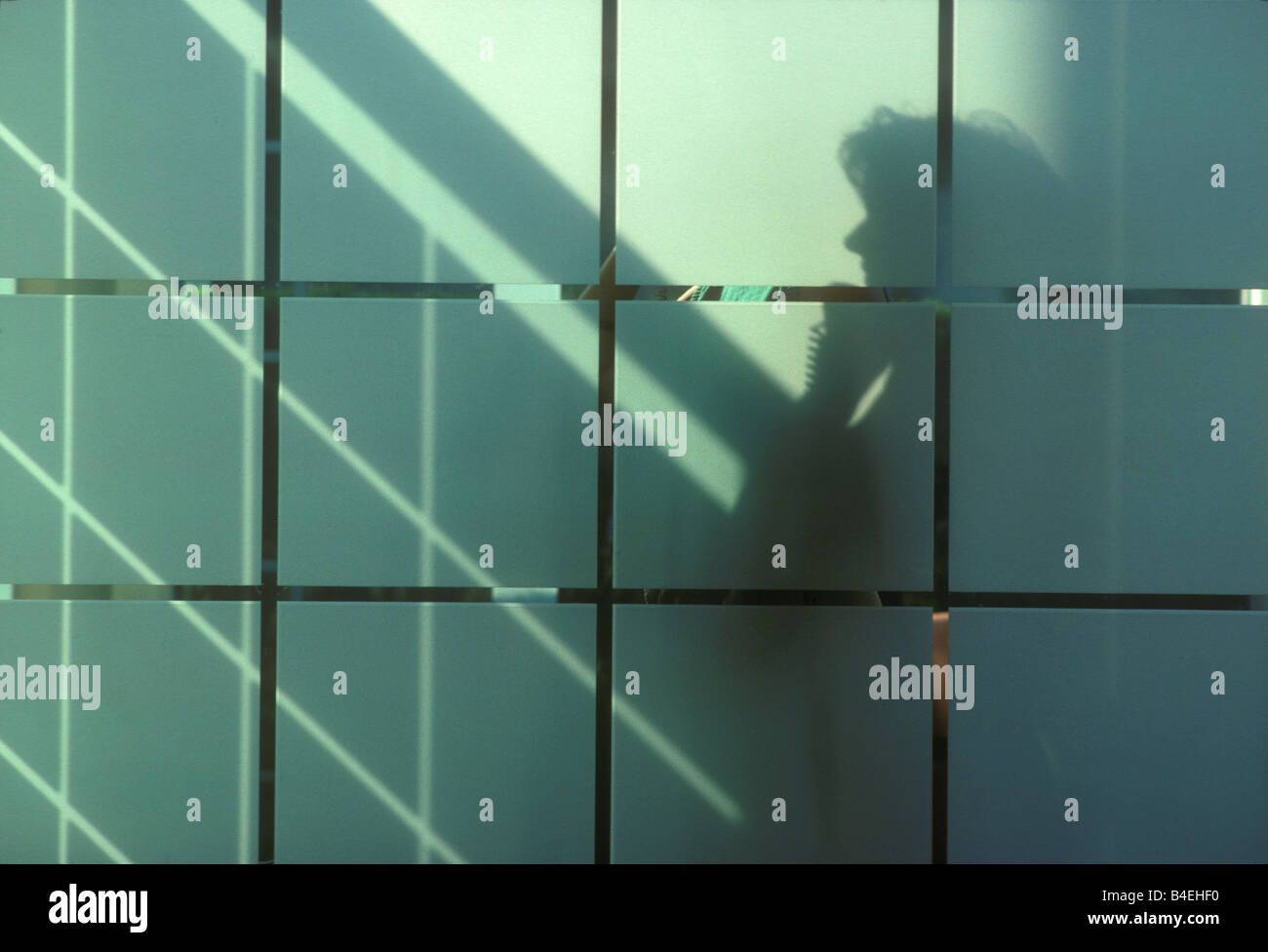 Glass wall panels hi-res stock photography and images - Alamy