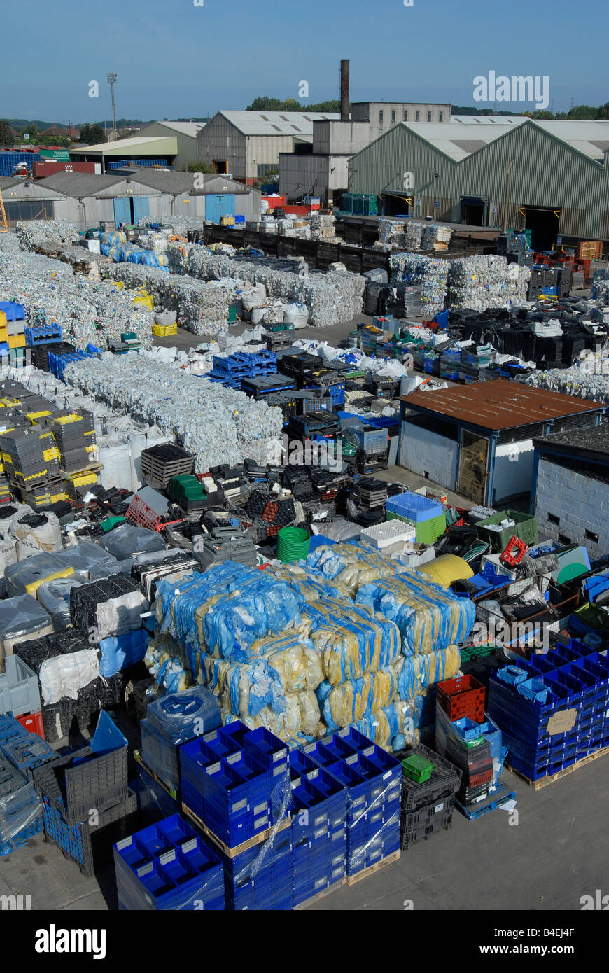 High level of plastic waste hi-res stock photography and images - Alamy