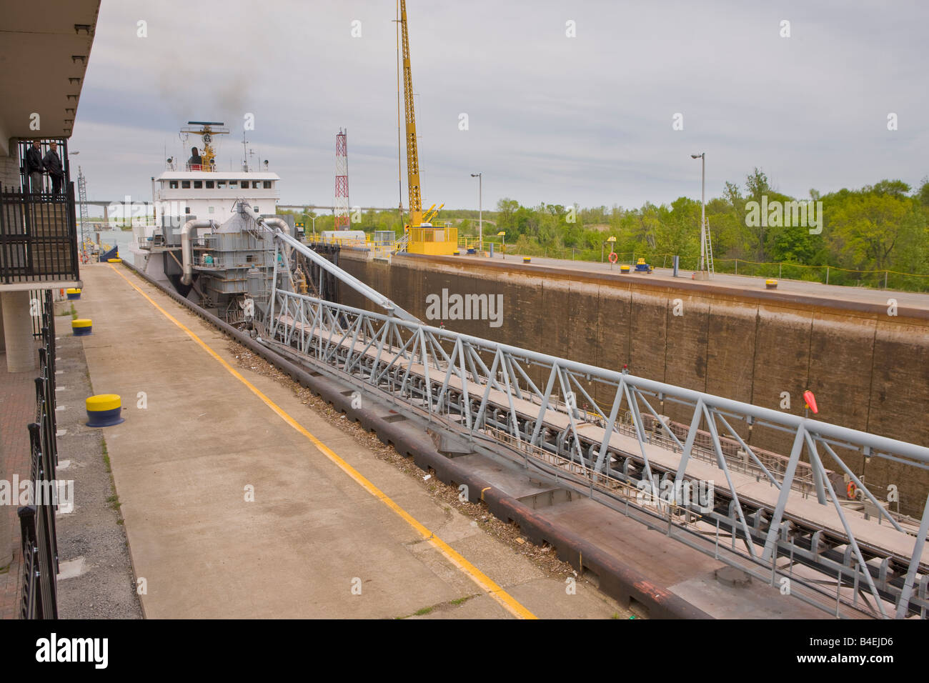 Large bulk carrier ship entering Lock 3 of the Welland Canals System at ...