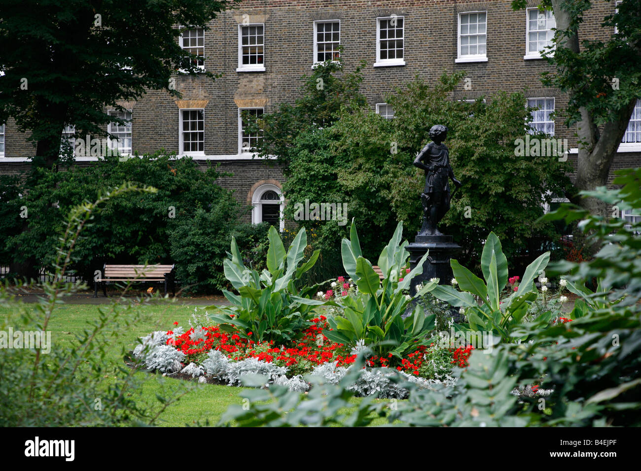 Harvest Boy statue in Albert Gardens, Stepney, London Stock Photo - Alamy