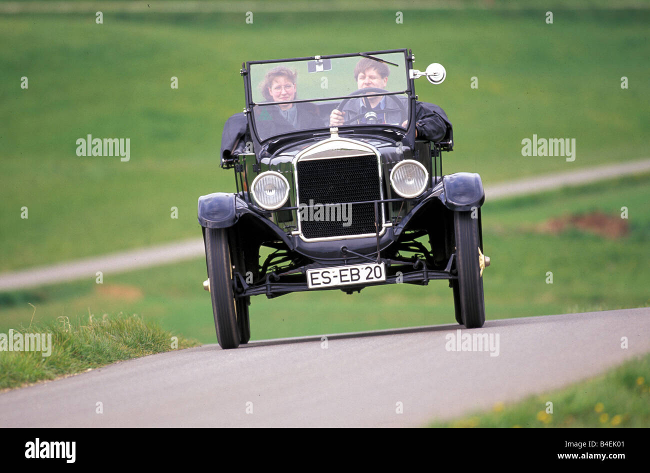 Car, Ford T, vintage car, black, model year 1908-1927, 1920s, twenties ...