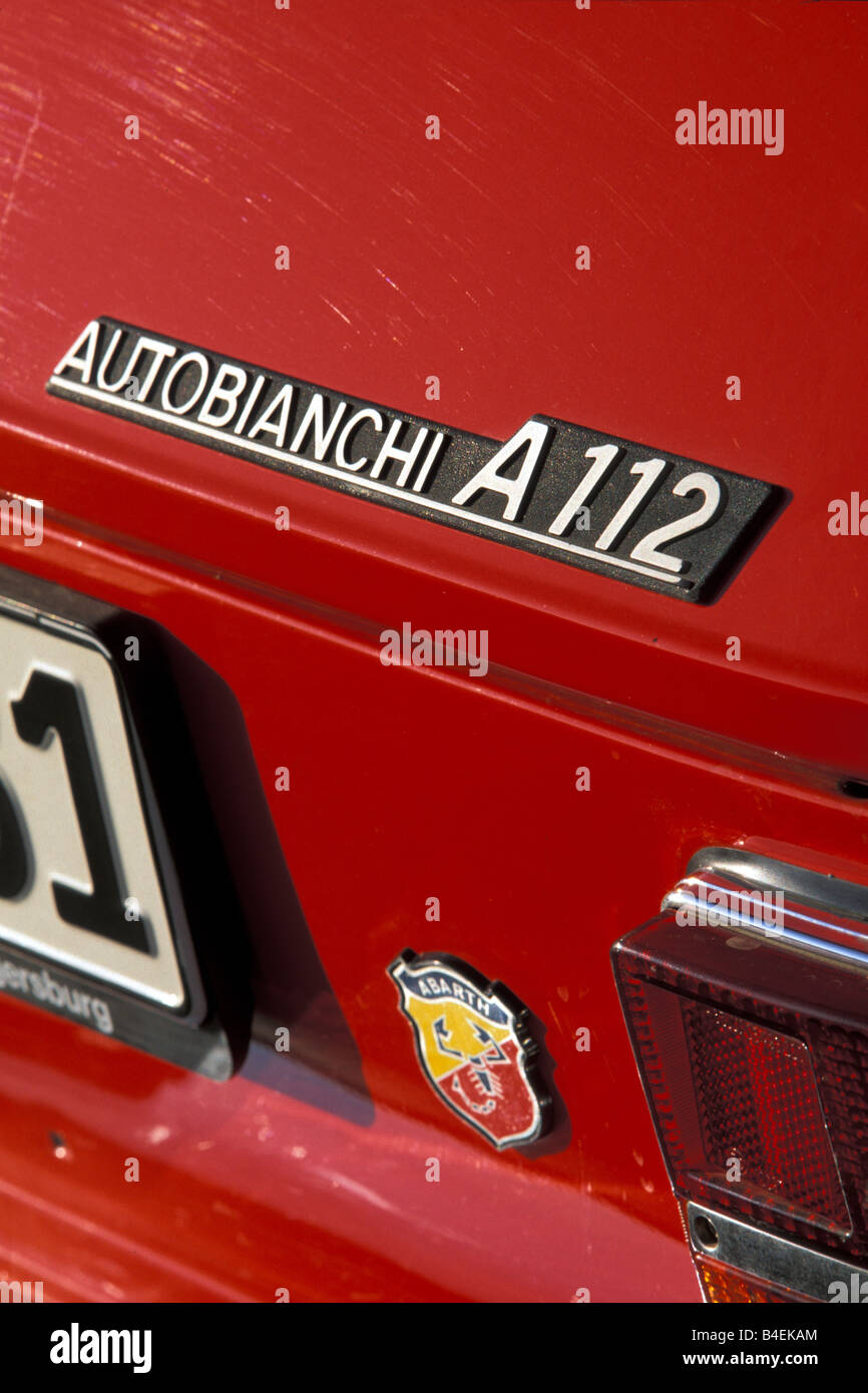 112 logo hi-res stock photography and images - Alamy