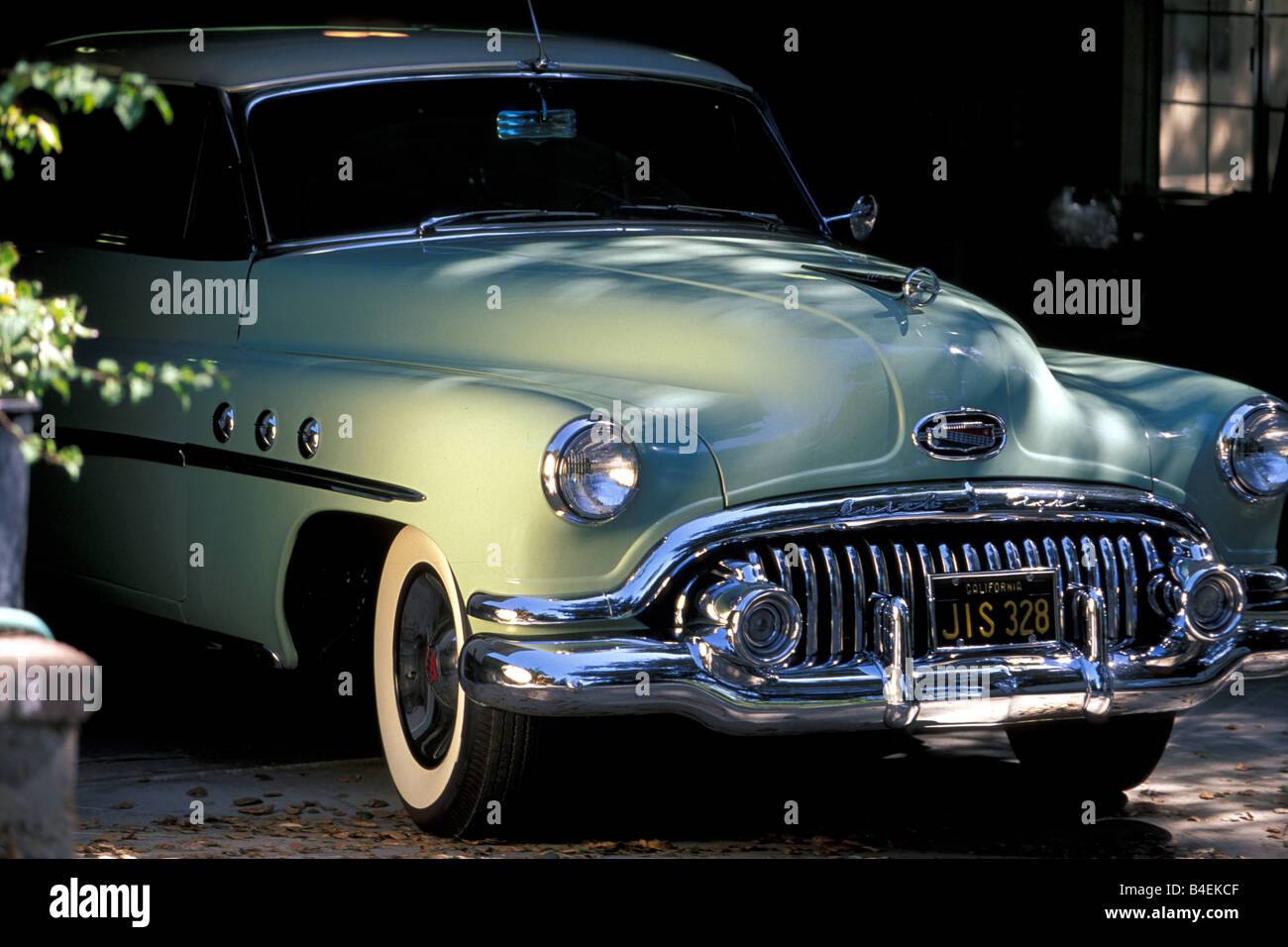 Car, Buick Riviera Coupé, Coupe, model year 1948, vintage car, 1940s ...