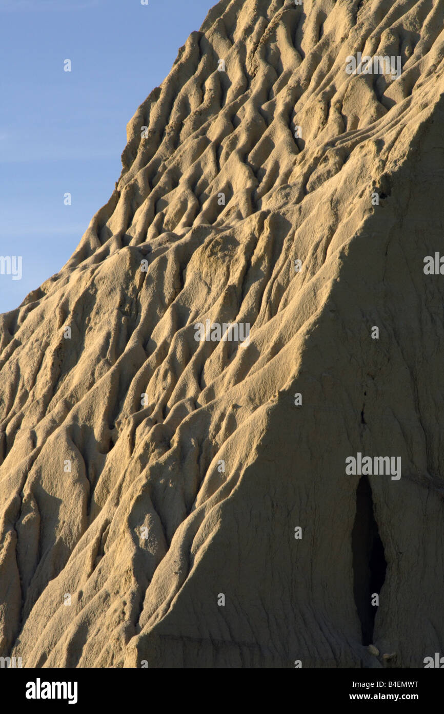 Surface texture of badlands of Castle Butte in Big Muddy Valley ...