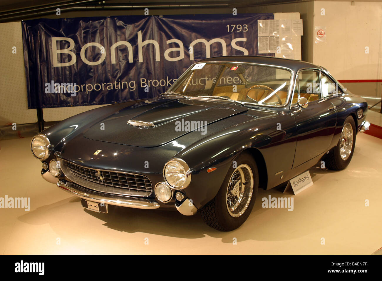 Auktion bonhams hi-res stock photography and images - Alamy