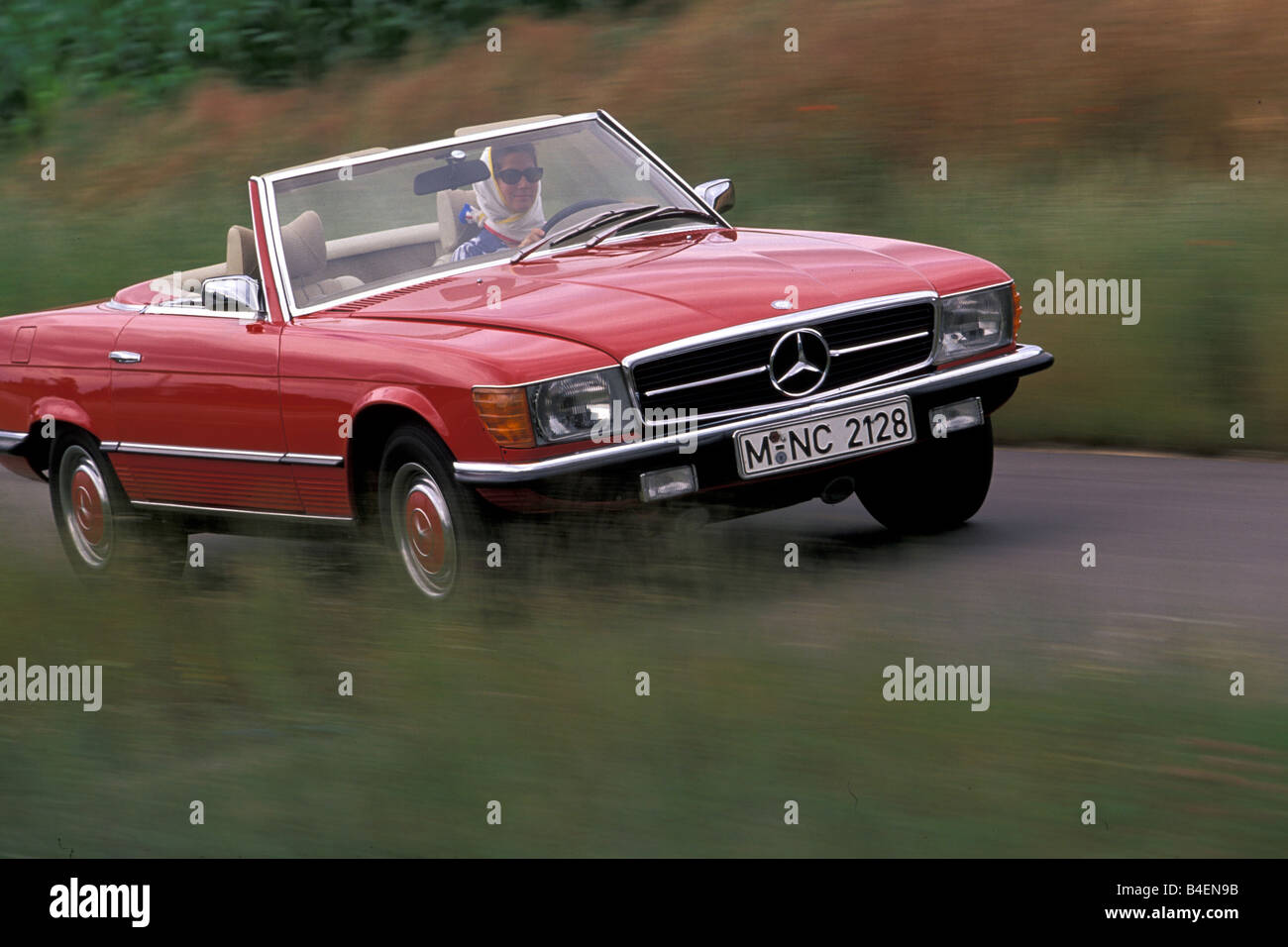Car, woman and car, woman driving, Mercedes-convertible, headscarf ...