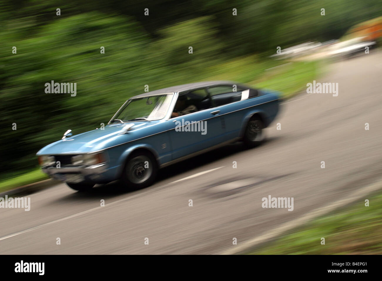 Car, Ford Consul, old car, 1970s, seventies, blue, Coupé, Coupe ...