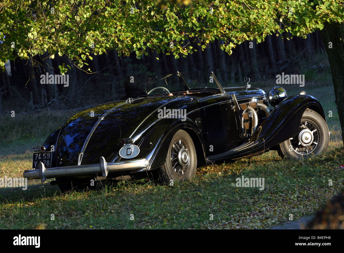 Car, Mercedes 540 K, vintage car, 1930s, thirties, standing, diagonal ...