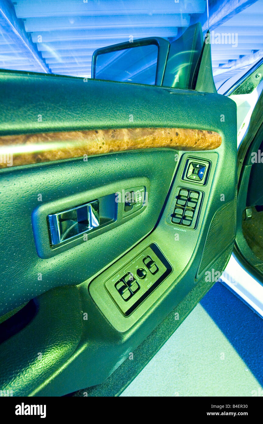 Chrysler convertible 1980s hi-res stock photography and images - Alamy