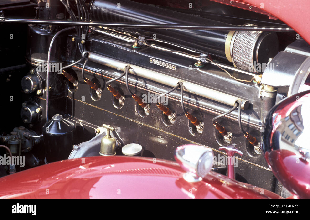 Horch 853 A convertible, model year 1938, ruby colored, engine ...