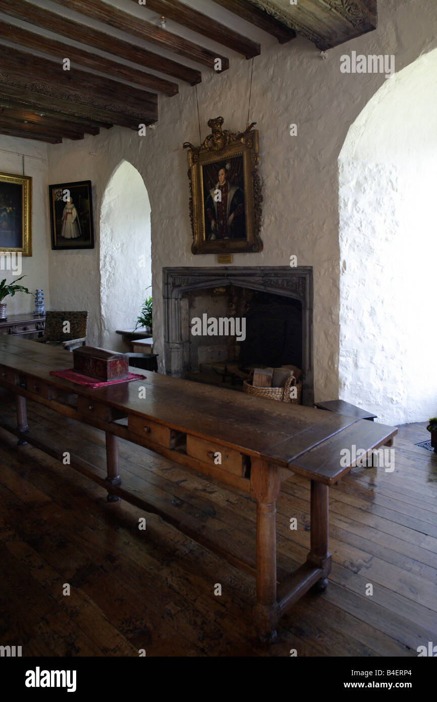 Victorian pastiche hi-res stock photography and images - Alamy